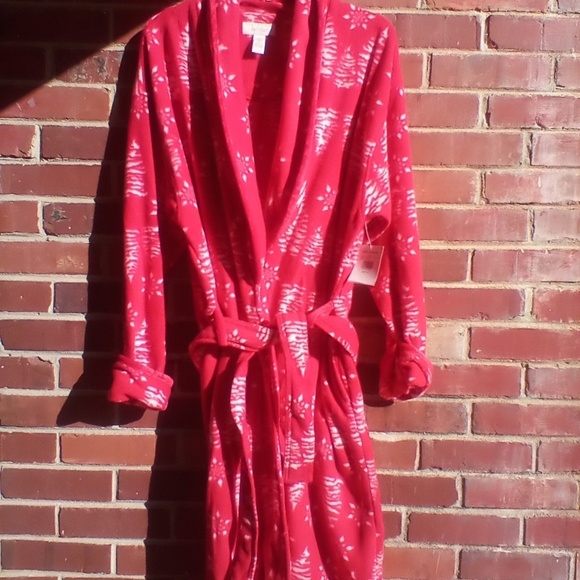 Lord & Taylor | Intimates & Sleepwear | Lord Taylor Robe | Poshmark